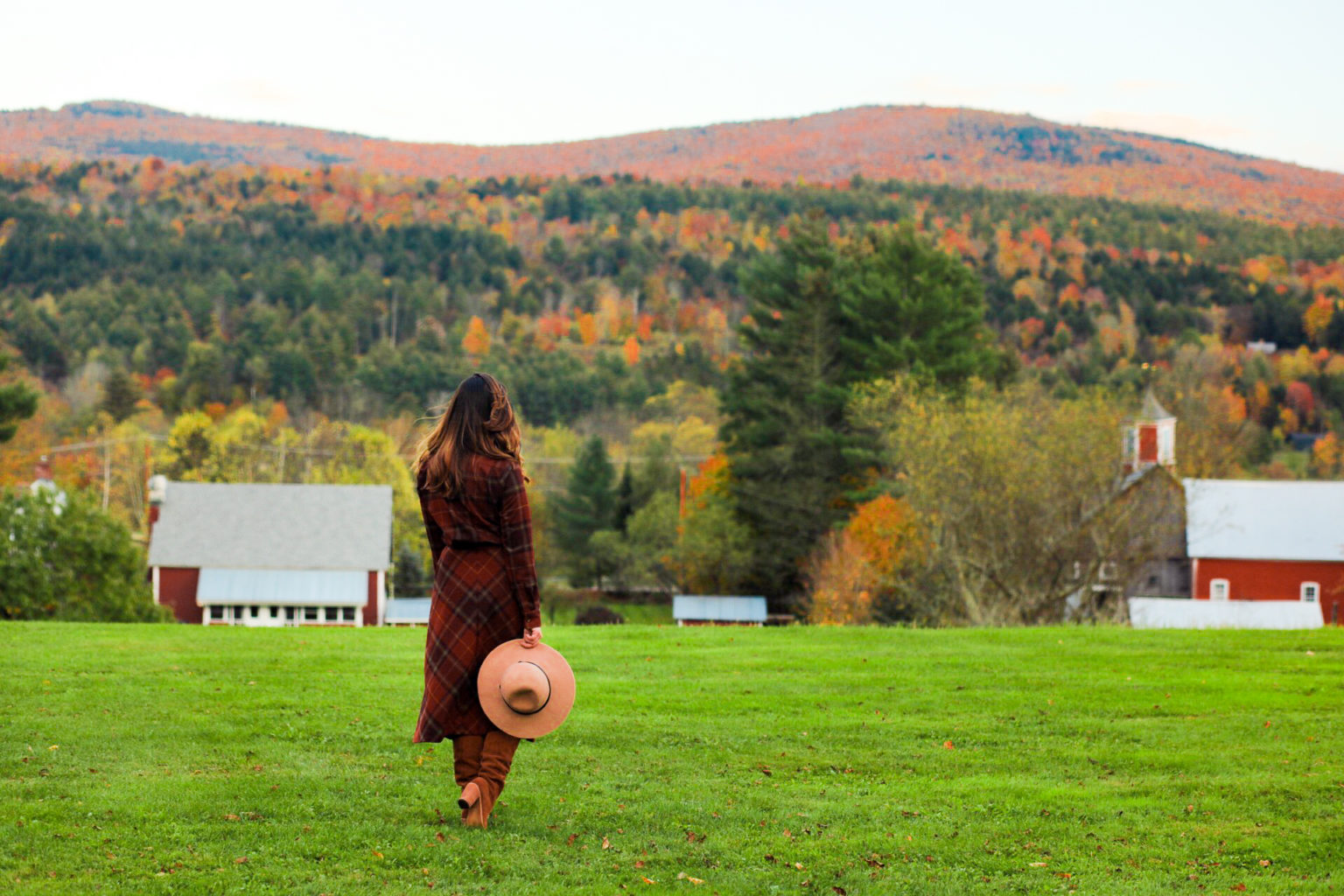 Finding Fall in Waitsfield Vermont With 1824 House